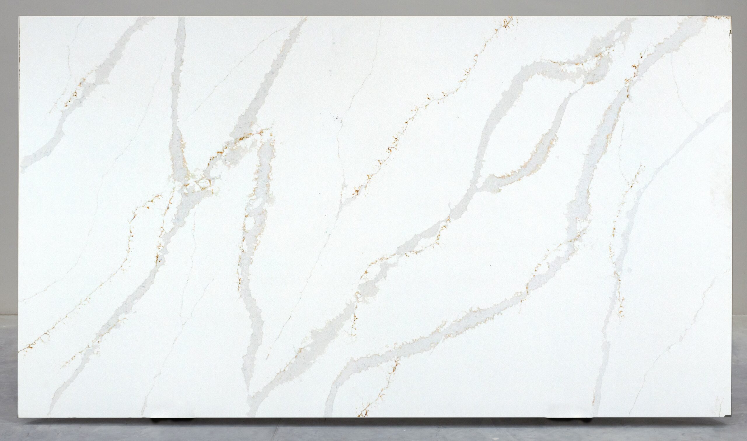 Calacatta Gold (Super Jumbo) - Earth Stone Slabs