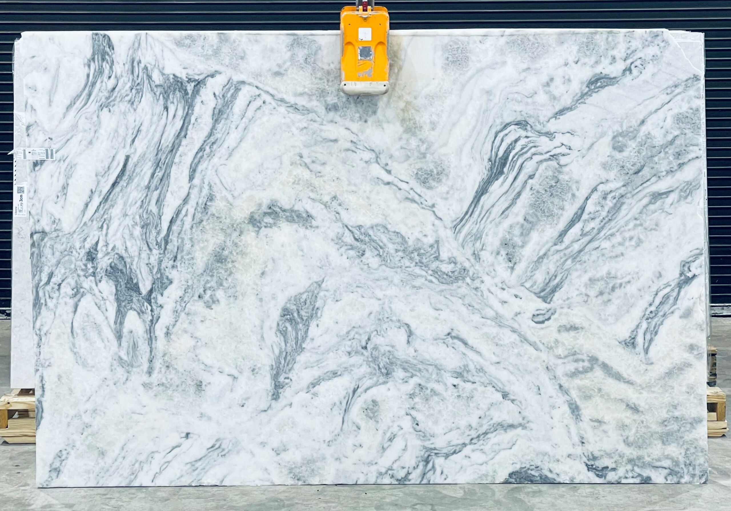 White Storm - Earth Stone Slabs